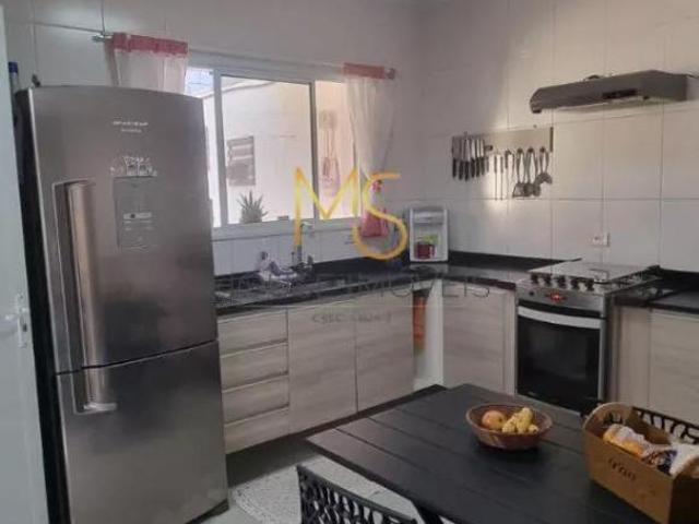 Casa em Jardim Maria Tereza, Cotia/SP de 200m² 3 quartos à venda por R$ 595.000,00