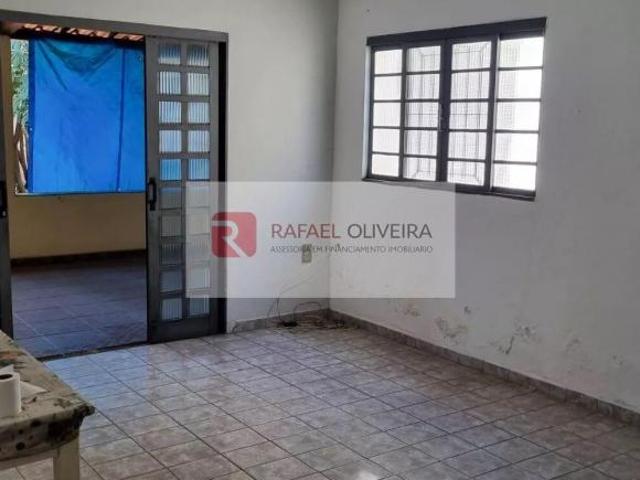 Casa em Jardim Maria Augusta, Taubaté/SP de 300m² 3 quartos à venda por R$ 350.000,00