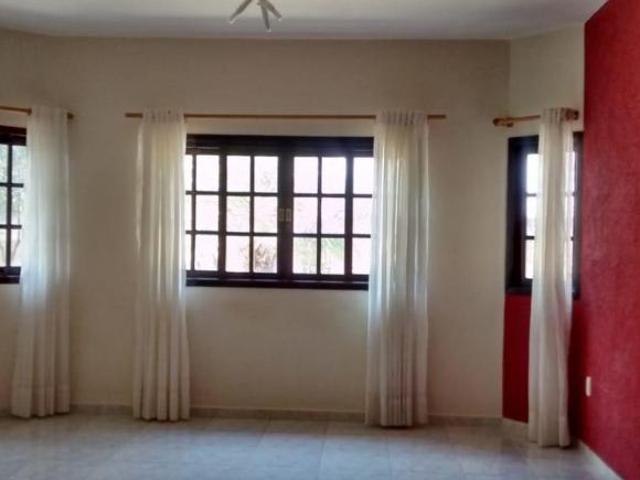 Casa em Jardim Maria Cândida, Caçapava/SP de 275m² 2 quartos à venda por R$ 690.000,00