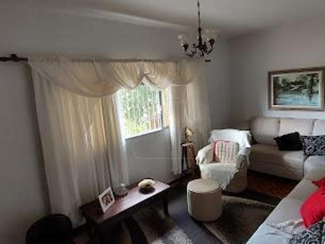 Casa em Jardim Maria Izabel Marília por R$ 650.000