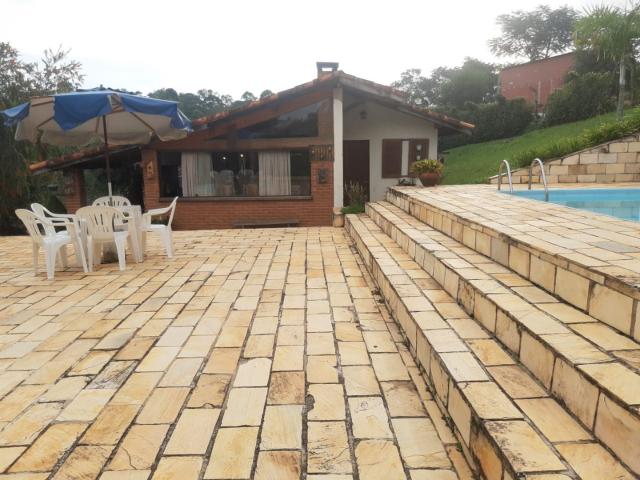 Casa em Jardim Meny, São Roque/SP de 223m² 4 quartos à venda por R$ 919.000,00