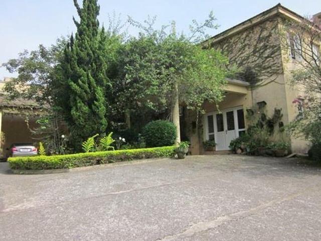 Casa em Jardim Mediterrâneo, Cotia/SP de 800m² 5 quartos à venda por R$ 4.900.000,00