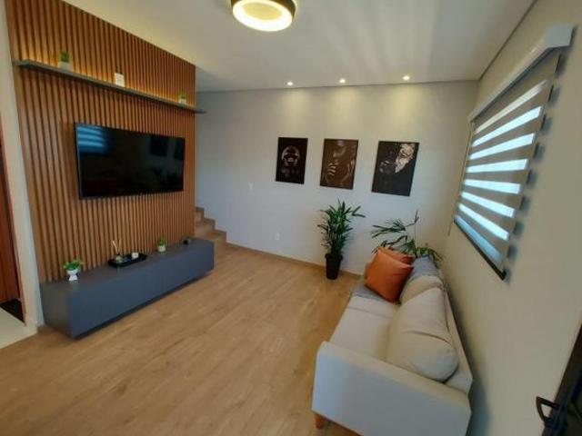 Casa em Jardim Mirandola Americana
