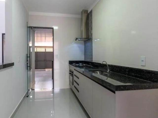 Casa em Jardim Monte Castelo, Marília/SP de 150m² 3 quartos à venda por R$ 377.000,00