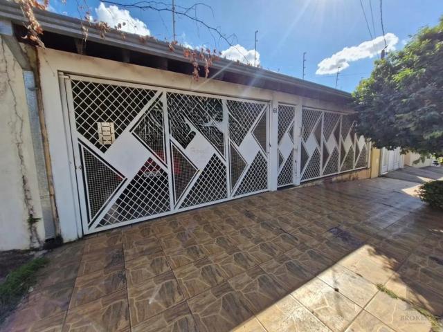 Casa em Jardim Monte Castelo, Marília/SP de 360m² 3 quartos à venda por R$ 469.900,00
