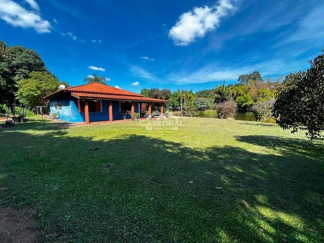 Casa em Jardim Molinari, Jundiaí/SP de 250m² 3 quartos à venda por R$ 2.599.000,00