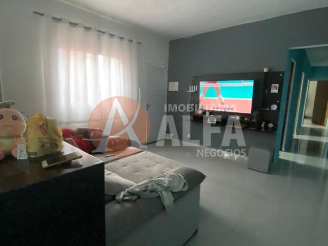 Casa em Jardim Museu, Cotia/SP de 1202m² 3 quartos à venda por R$ 299.900,00