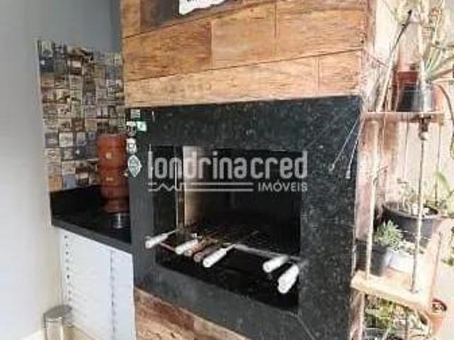 Casa em Jardim Neman Sahyun, Londrina/PR de 140m² 3 quartos à venda por R$ 650.000,00