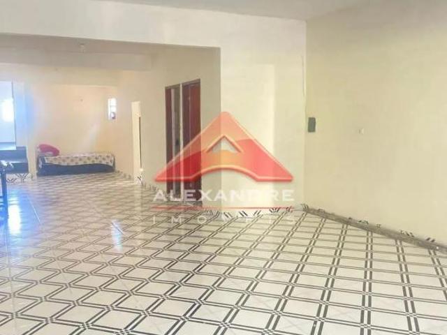 Casa em Jardim Nova Detroit, São José dos Campos/SP de 293m² 5 quartos à venda por R$ 715.000,00