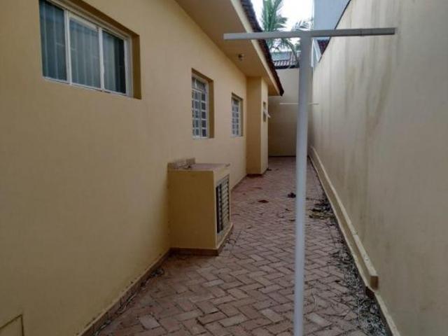 Casa em Jardim Nova Yorque, Araçatuba/SP de 138m² 3 quartos à venda por R$ 585.000,00