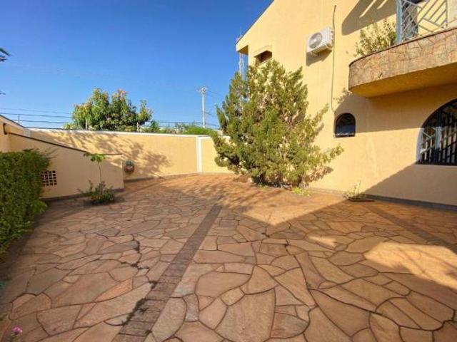 Casa em Jardim Nova Yorque, Araçatuba/SP de 291m² 4 quartos à venda por R$ 890.000,00