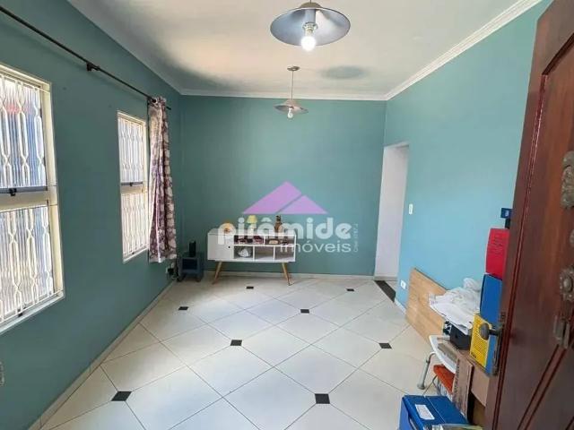 Casa em Jardim Oriente, São José dos Campos/SP de 102m² 3 quartos à venda por R$ 599.000,00
