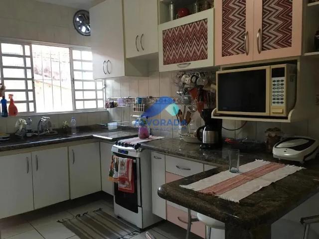 Casa em Jardim Oriente, São José dos Campos/SP de 188m² 3 quartos à venda por R$ 699.000,00
