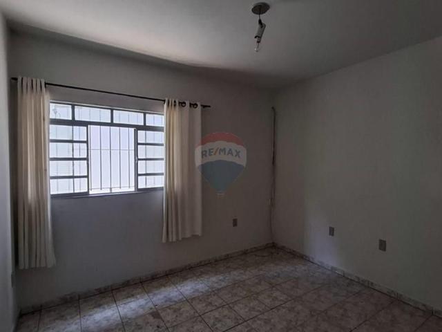 Casa em Jardim Paraíso II: Conforto e Praticidade