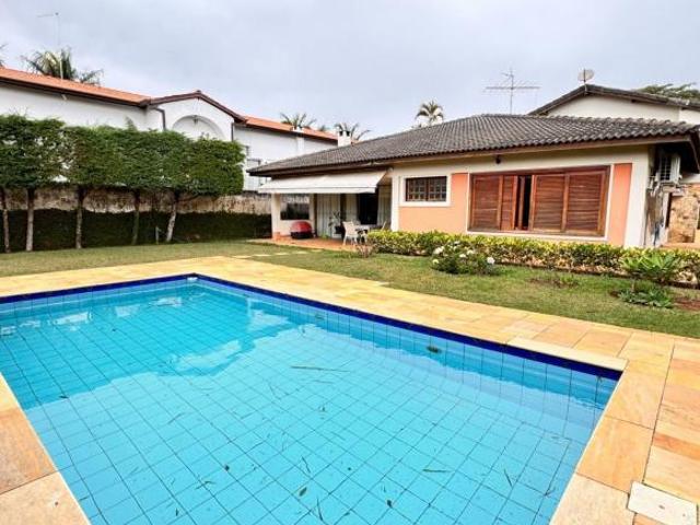 Casa em Jardim Passárgada I, Cotia/SP de 450m² 4 quartos à venda por R$ 1.850.000,00