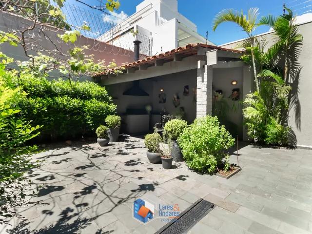 Casa em Jardim Paulistano, São Paulo/SP de 300m² 4 quartos à venda por R$ 5.899.900,00