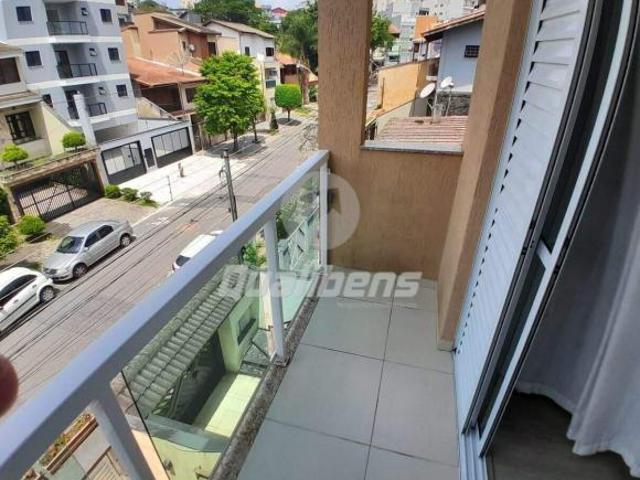 Sobrado em Jardim Pedroso