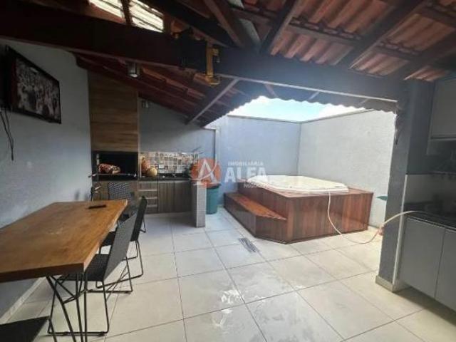 Casa em Jardim Petrópolis, Cotia/SP de 67m² 2 quartos à venda por R$ 510.000,00
