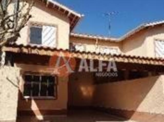 Casa em Jardim Petrópolis, Cotia/SP de 70m² 2 quartos à venda por R$ 299.900,00