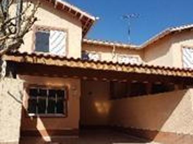 Casa em Jardim Petrópolis, Cotia/SP de 70m² 2 quartos à venda por R$ 309.900,00