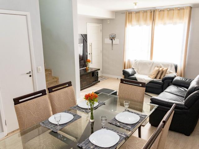 Casa em Jardim Petrópolis, Cotia/SP de 84m² 3 quartos à venda por R$ 586.900,00