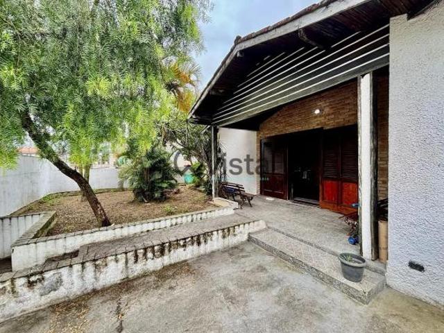 Casa em Jardim Praiano, Guarujá/SP de 168m² 3 quartos à venda por R$ 599.000,00