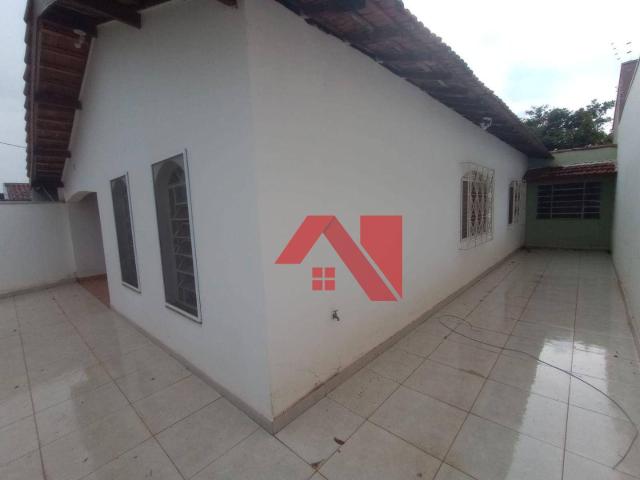 Casa em Jardim Presidente, Mogi Guaçu/SP de 100m² 2 quartos à venda por R$ 369.900,00 ou para locação R$ 1.900,00/mes