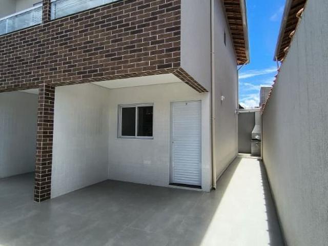 Casa em Jardim Quietude, Praia Grande/SP de 60m² 2 quartos à venda por R$ 374.000,00