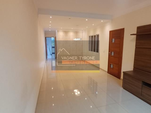 Casa em Jardim Rio das Pedras, Cotia/SP de 173m² 3 quartos à venda por R$ 699.000,00