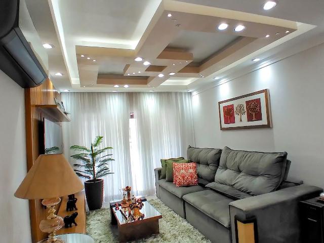 Casa em Jardim Rio das Pedras, Cotia/SP de 285m² 3 quartos à venda por R$ 899.000,00