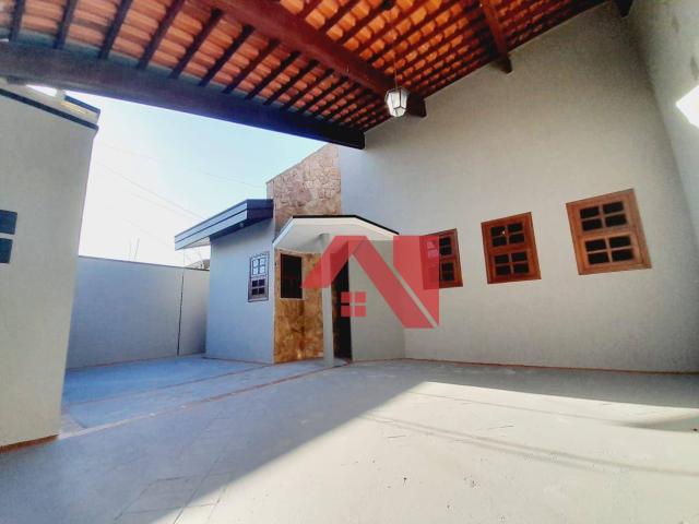 Casa em Jardim Rosa Cruz, Mogi Guaçu/SP de 164m² 3 quartos à venda por R$ 590.000,00 ou para locação R$ 3.200,00/mes