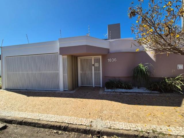 Casa em Jardim São Domingos, Marília/SP de 280m² 4 quartos à venda por R$ 1.099.900,00