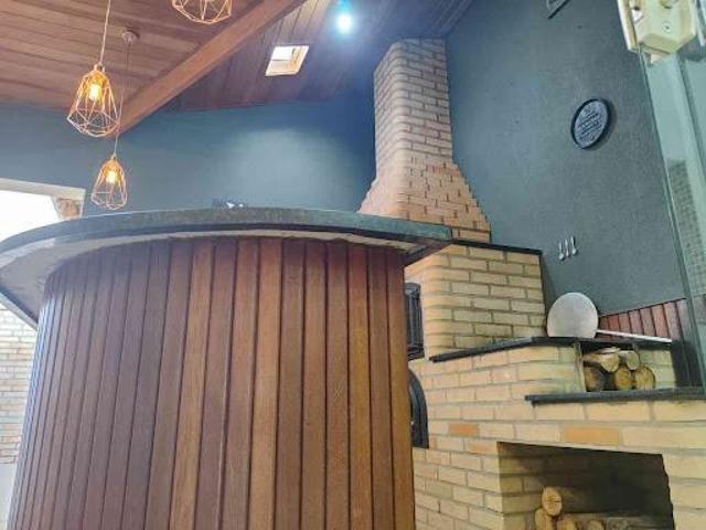 Casa em Jardim São Judas Tadeu, Sorocaba/SP de 146m² 3 quartos à venda por R$ 640.000,00