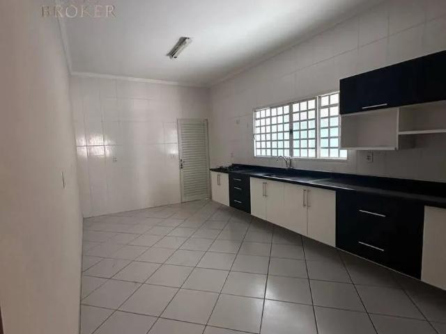 Casa em Jardim Santa Antonieta, Marília/SP de 0m² 3 quartos à venda por R$ 459.900,00