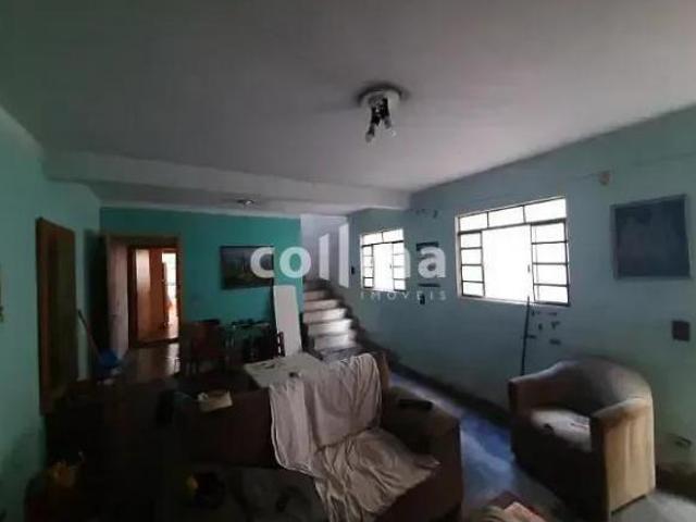 Casa em Jardim Santa Brígida, Carapicuíba/SP de 300m² 3 quartos à venda por R$ 627.000,00