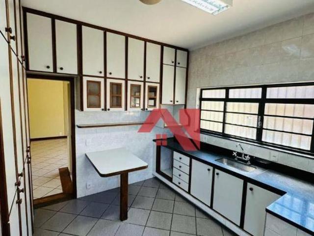 Casa em Jardim Santa Helena, Mogi Guaçu/SP de 217m² 4 quartos à venda por R$ 650.000,00