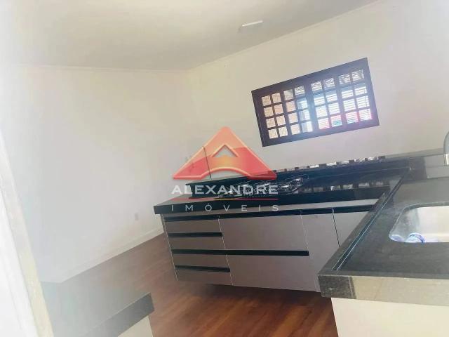 Casa em Jardim Santa Júlia, São José dos Campos/SP de 103m² 2 quartos à venda por R$ 404.900,00