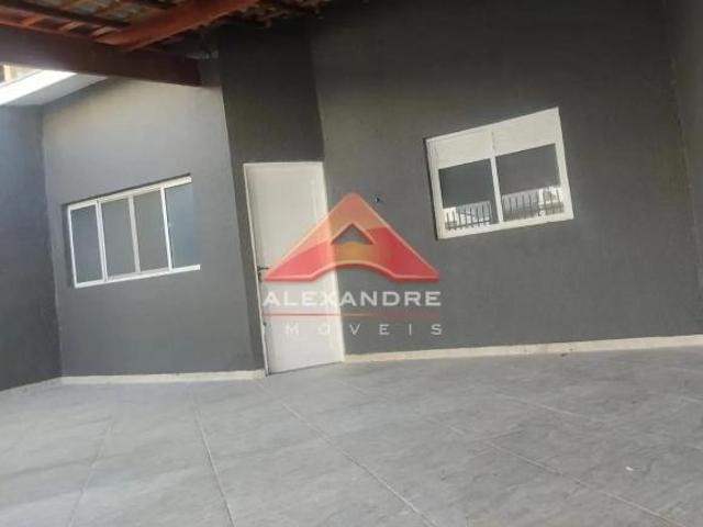Casa em Jardim Santa Júlia, São José dos Campos/SP de 80m² 3 quartos à venda por R$ 360.000,00