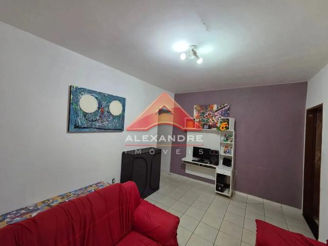 Casa em Jardim Santa Luzia, São José dos Campos/SP de 65m² 2 quartos à venda por R$ 264.000,00