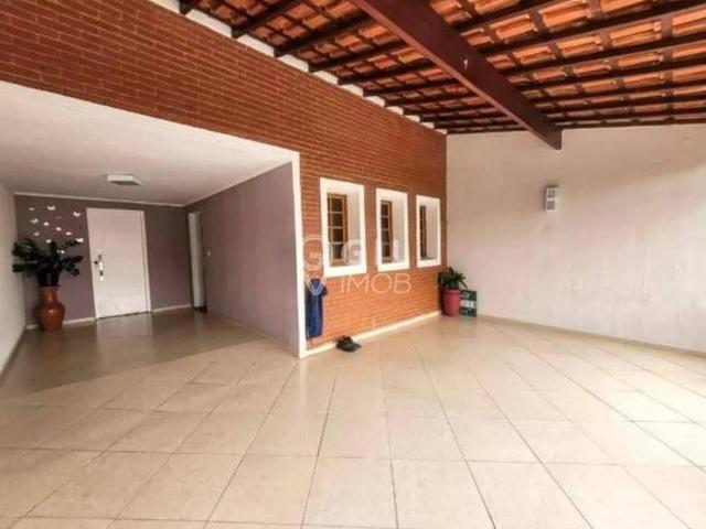 Casa em Jardim Santa Maria, Jacareí/SP de 133m² 3 quartos à venda por R$ 600.000,00
