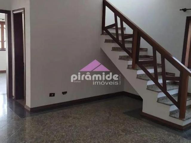 Casa em Jardim Santa Maria, Jacareí/SP de 338m² 6 quartos à venda por R$ 1.080.000,00