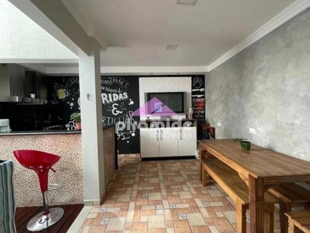 Casa em Jardim Santa Maria, Jacareí/SP de 88m² 3 quartos à venda por R$ 690.000,00