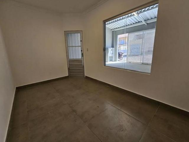 Casa em Jardim Santa Marina, Sorocaba/SP de 102m² 2 quartos à venda por R$ 336.500,00