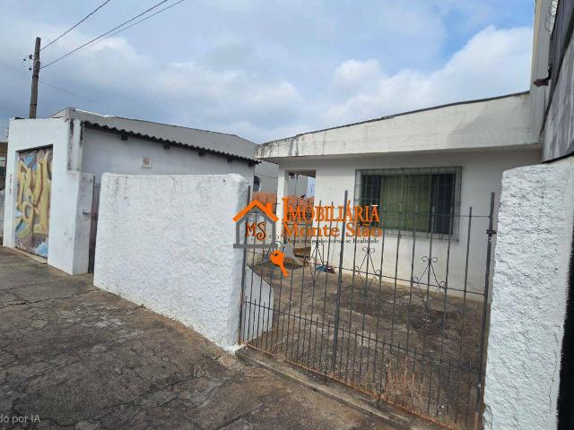 Casa em Jardim Santa Mena, Guarulhos/SP de 269m² 5 quartos à venda por R$ 999.000,00