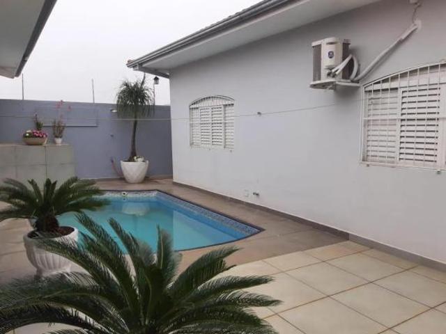 Casa em Jardim Santana, Franca/SP de 296m² 3 quartos à venda por R$ 950.000,00