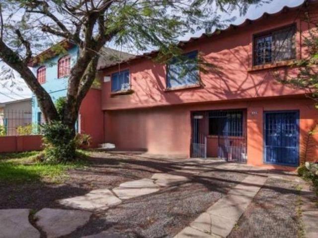 Casa em Jardim Sabará