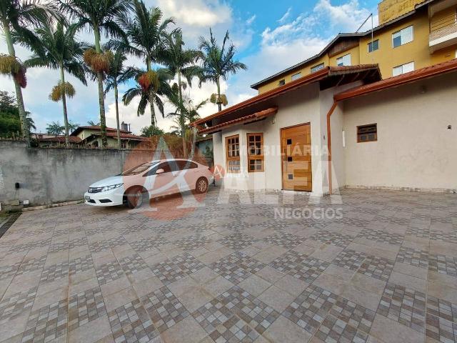 Casa em Jardim Sabiá, Cotia/SP de 280m² 3 quartos para locação R$ 7.000,00/mes
