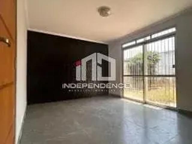 Casa em Jardim Satélite, São José dos Campos/SP de 100m² 4 quartos à venda por R$ 1.099.900,00