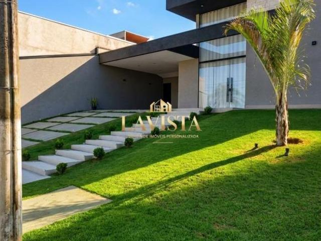 Casa em Jardim Shangri La Atibaia