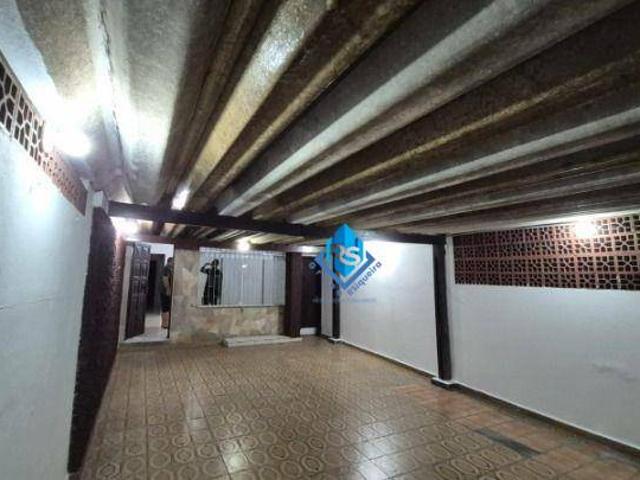 Casa em Jardim Stella, Santo André/SP de 200m² 3 quartos à venda por R$ 688.900,00